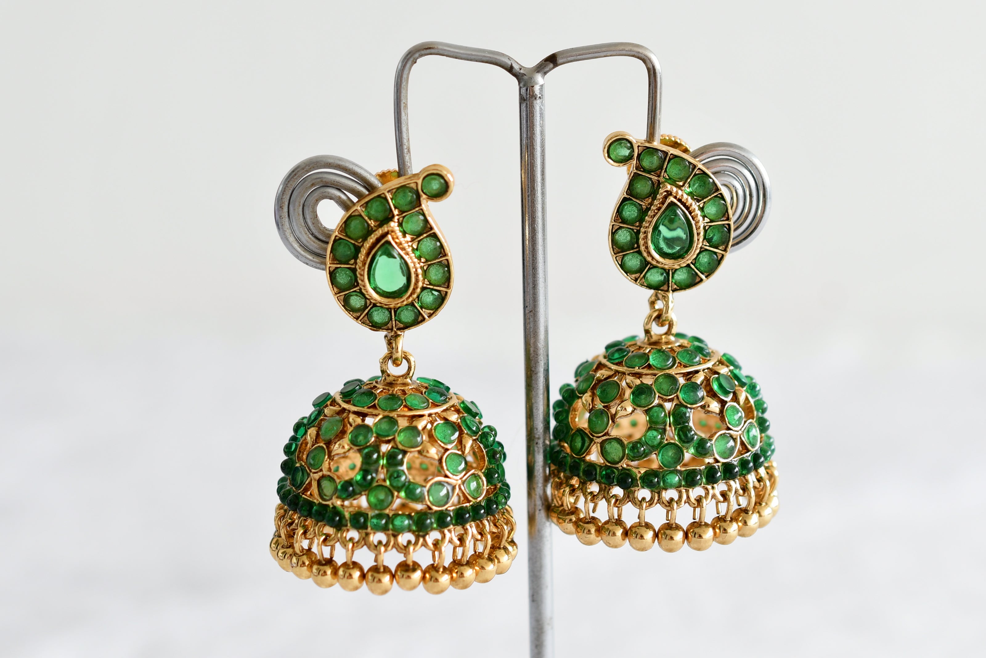 Antique gold tone green mango peacock jhumkka dj-51866 – dreamjwell
