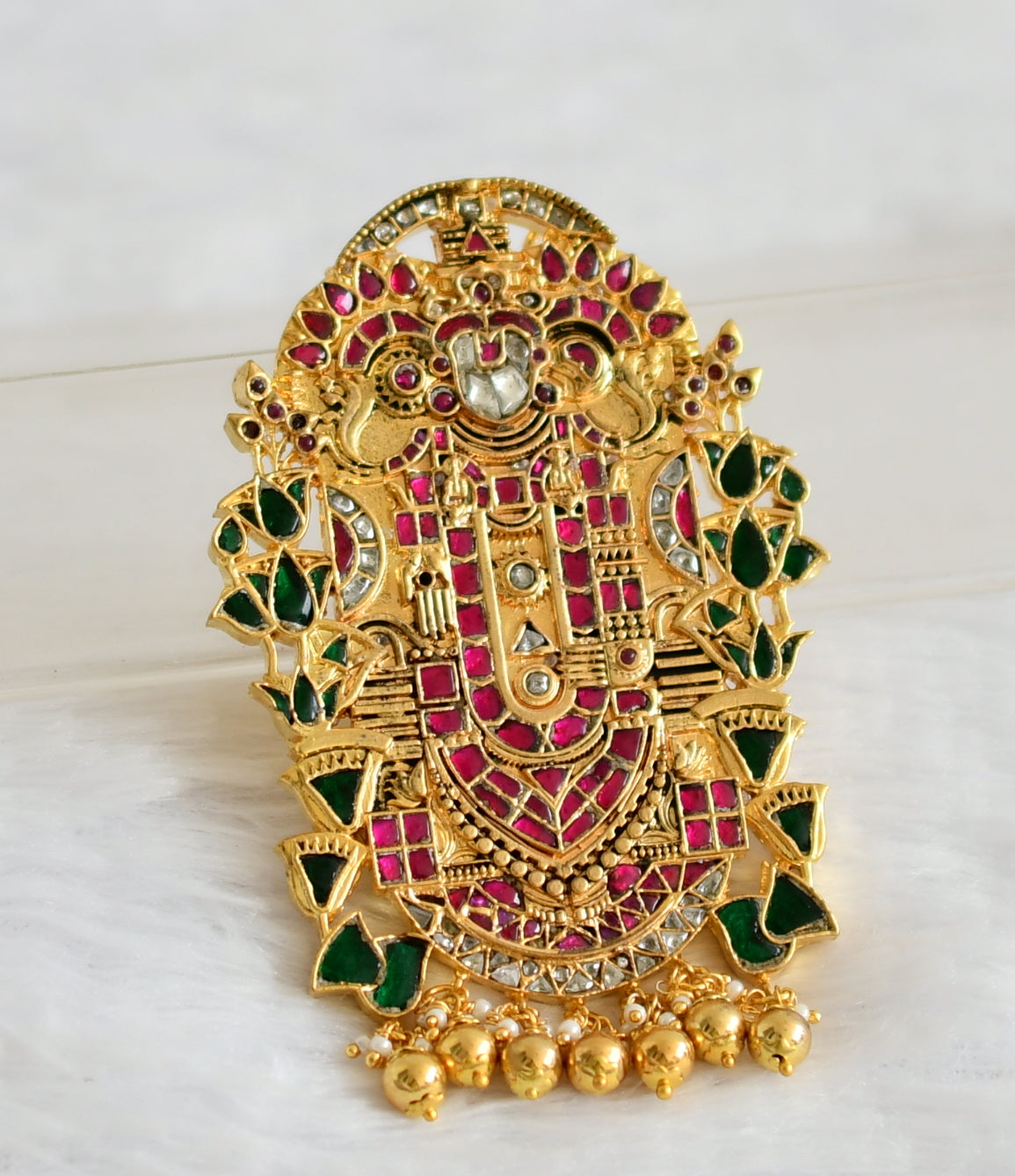 Gold tone pink-green-white kundan jadau Thirumal pendant dj-50667 – dreamjwell