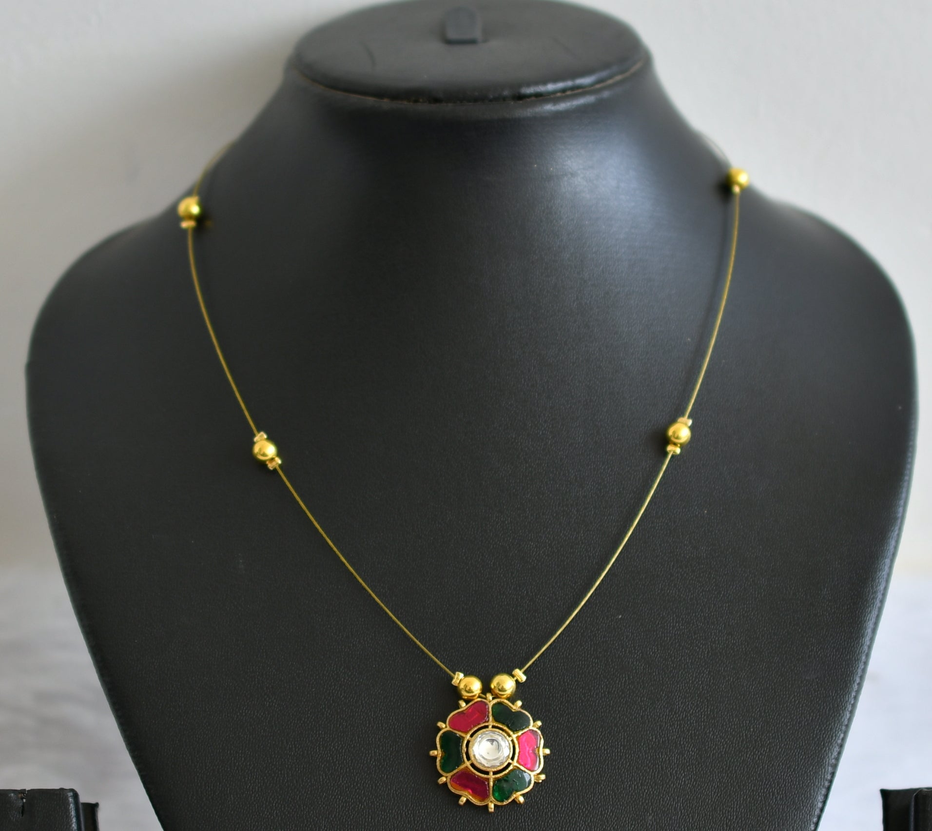 Gold tone pink-green-white kundan jadau flower invicible necklace dj-4 – dreamjwell