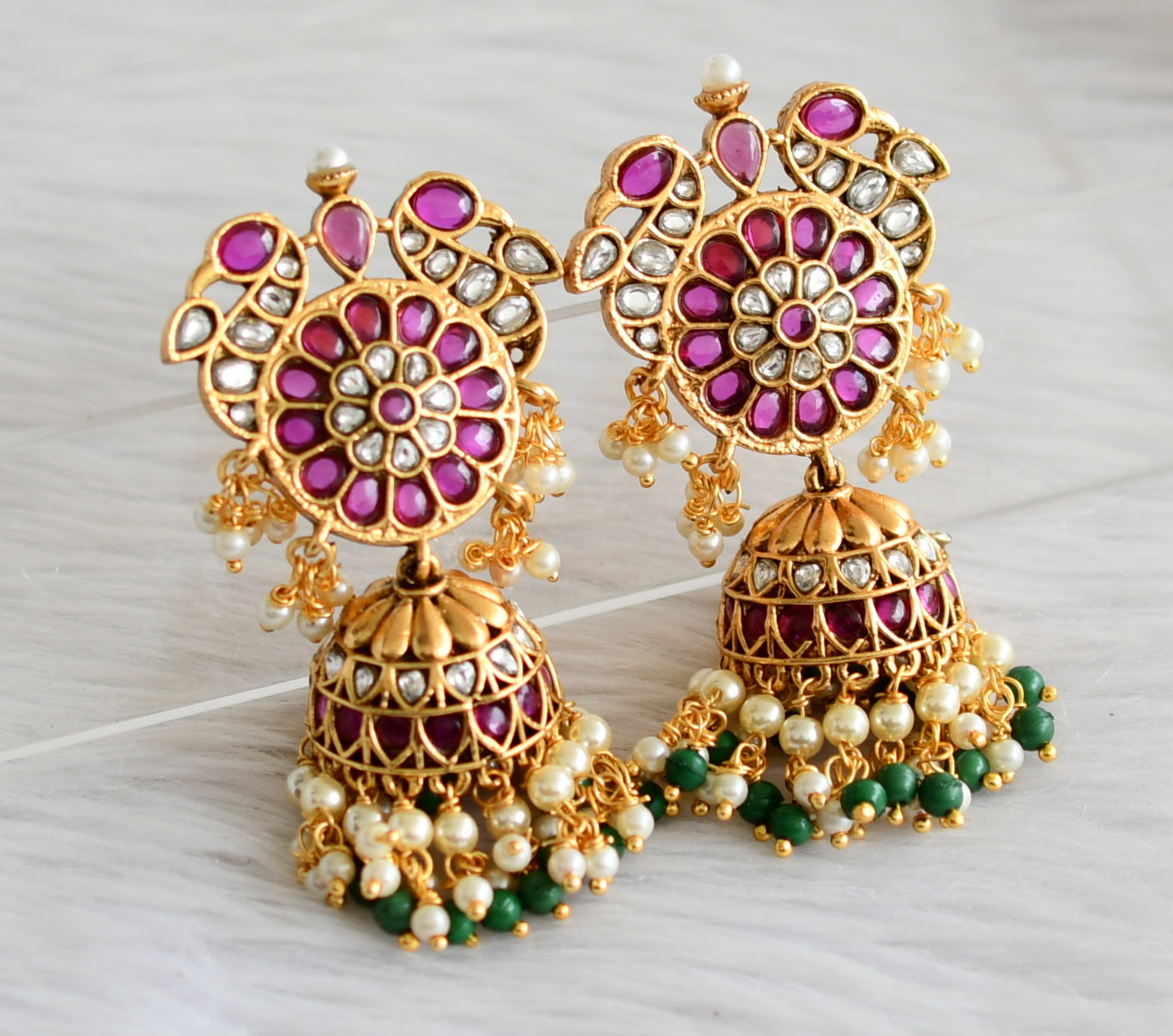 Matte finish real kemp-white pearl cluster -green bead peacock jhumkka – dreamjwell