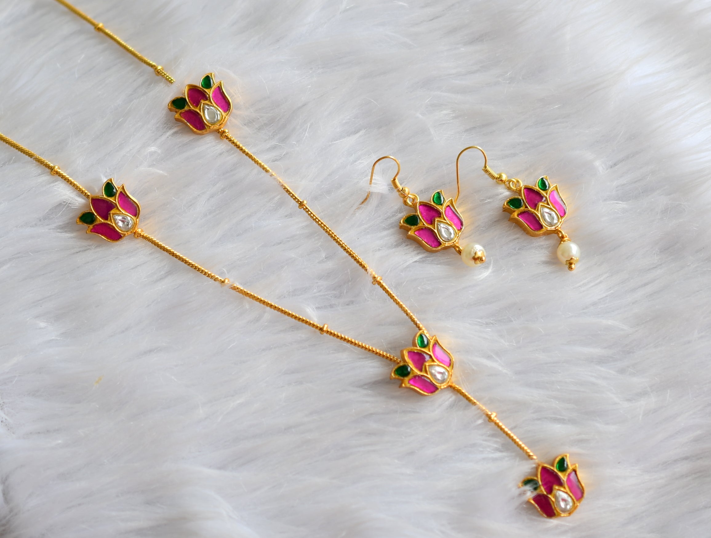 Gold tone pink-green kundan jadau lotus chain/necklace set dj-43154 – dreamjwell