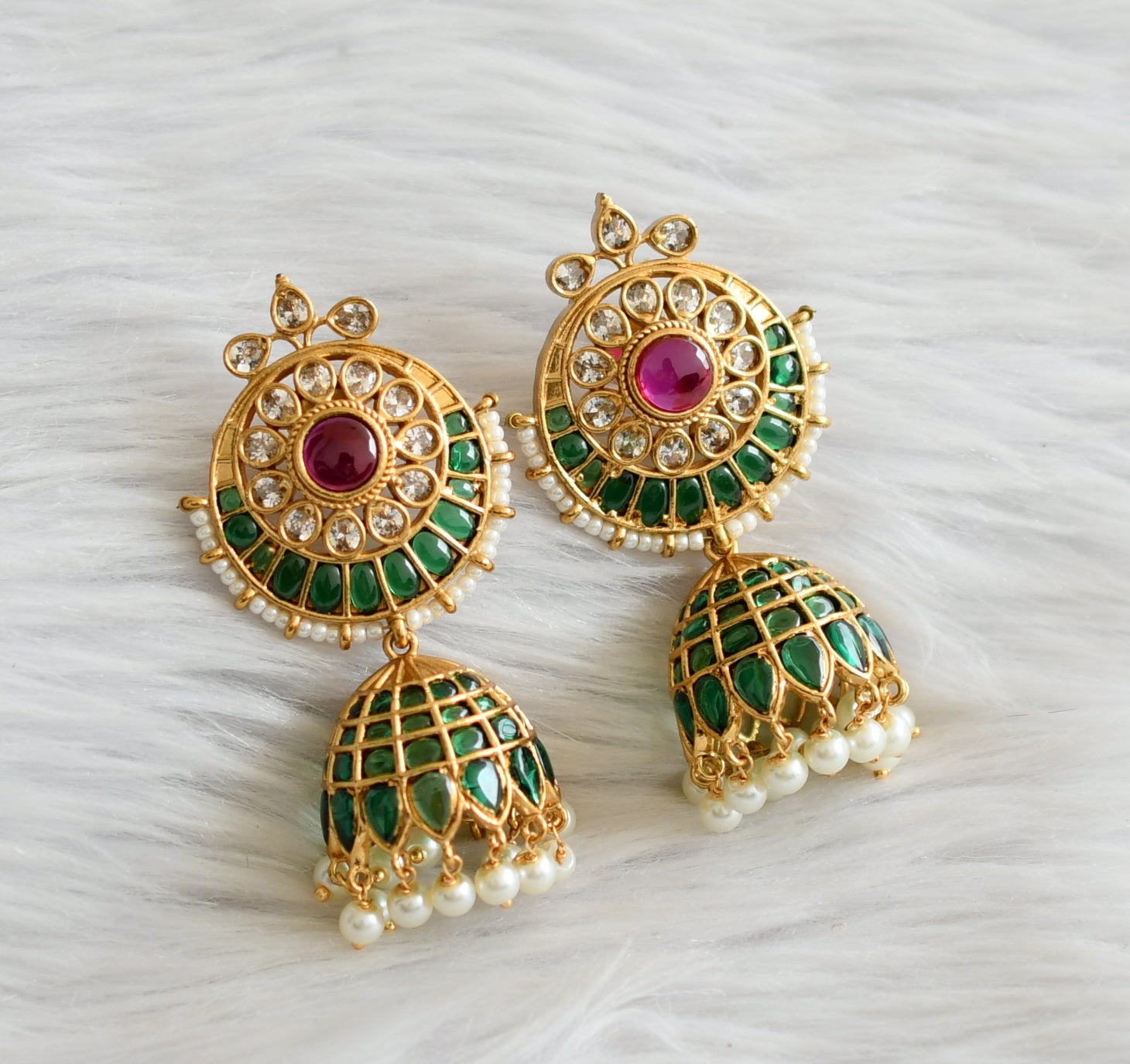 Matte finish green-kemp-white pearl round jhumkka dj-45084 – dreamjwell