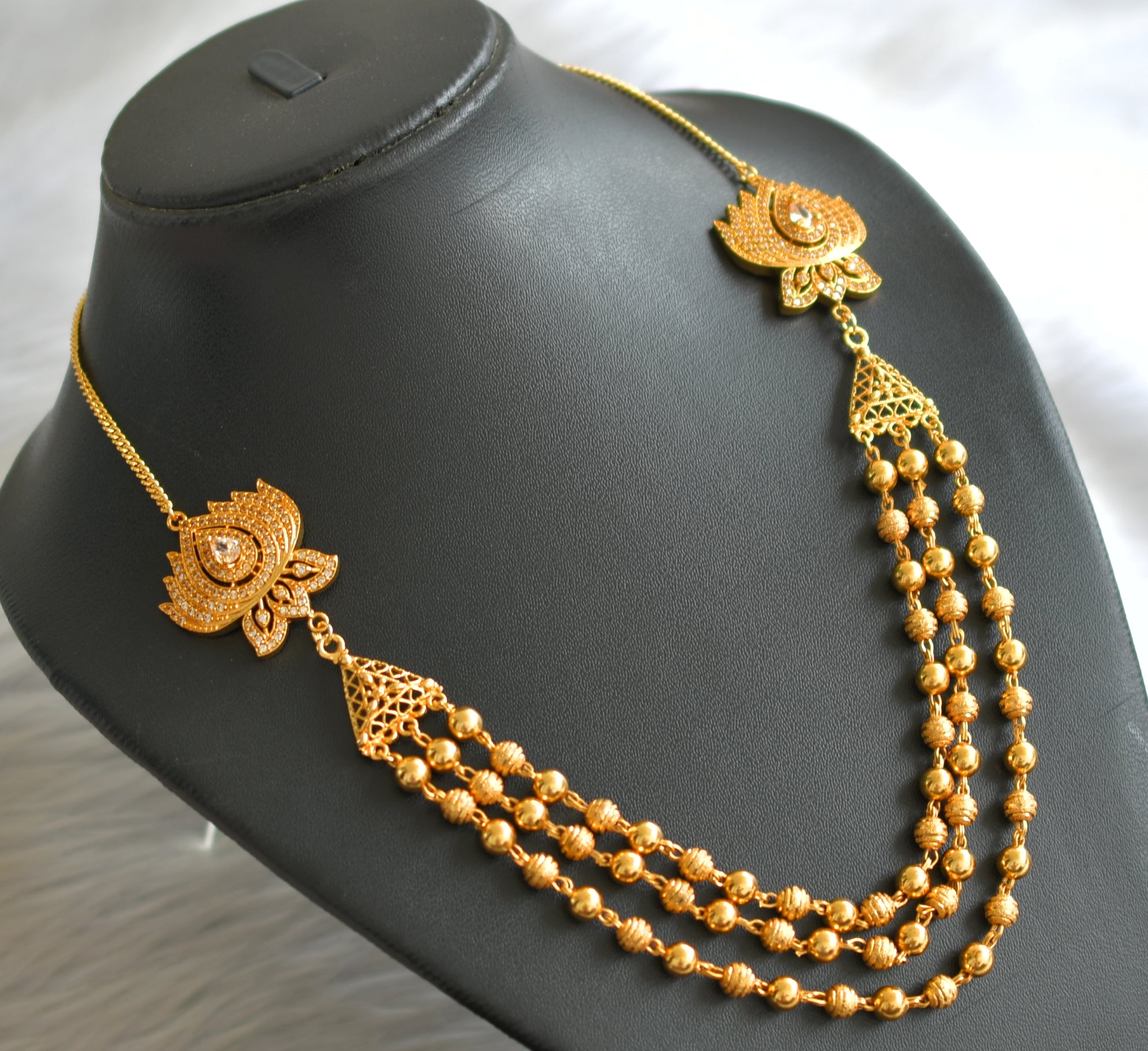 Gold tone cz white lotus double side mugappu necklace dj-43661 – dreamjwell