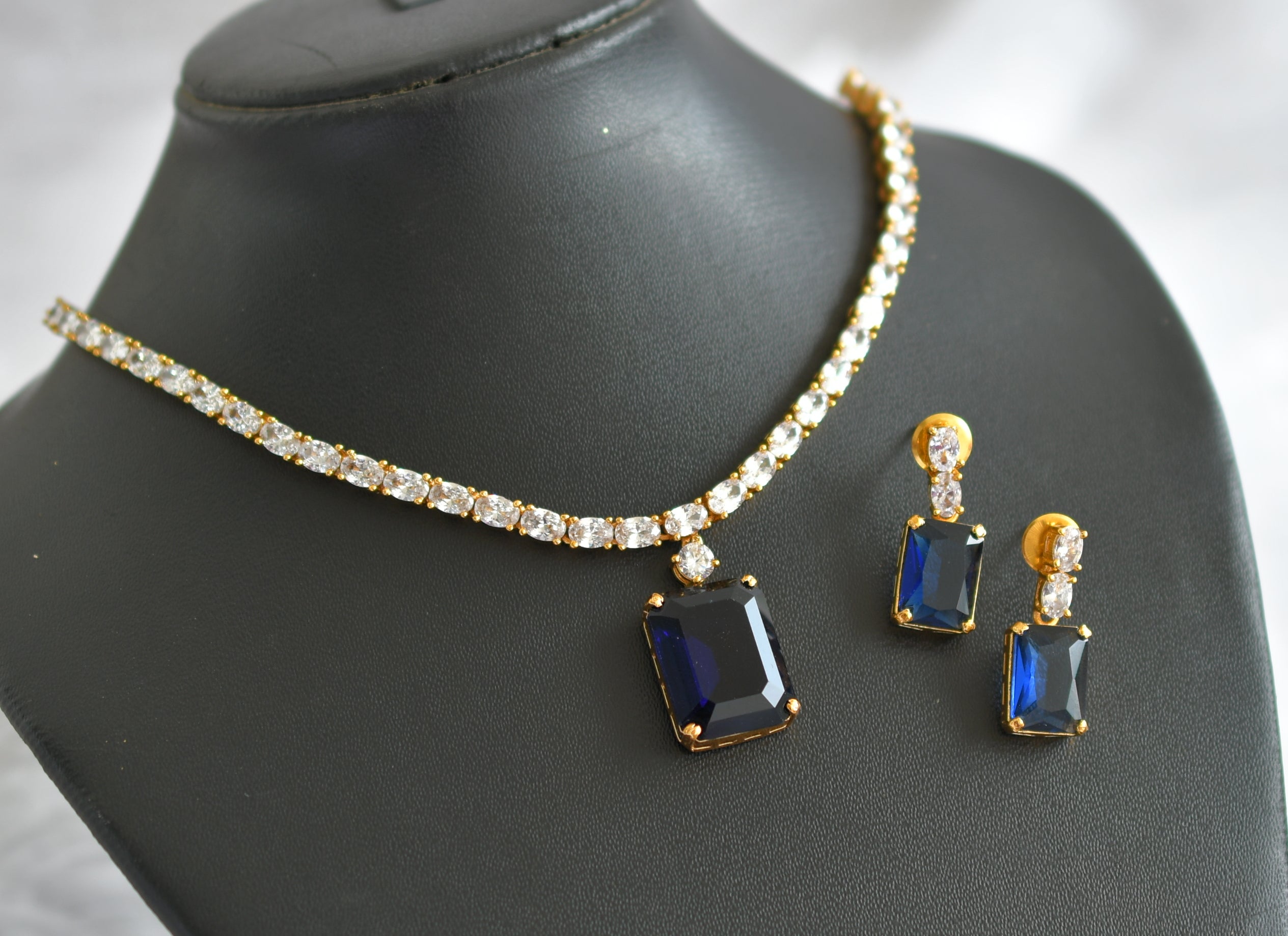 Matte finish cz white-blue block stone necklace set dj-47014 – dreamjwell