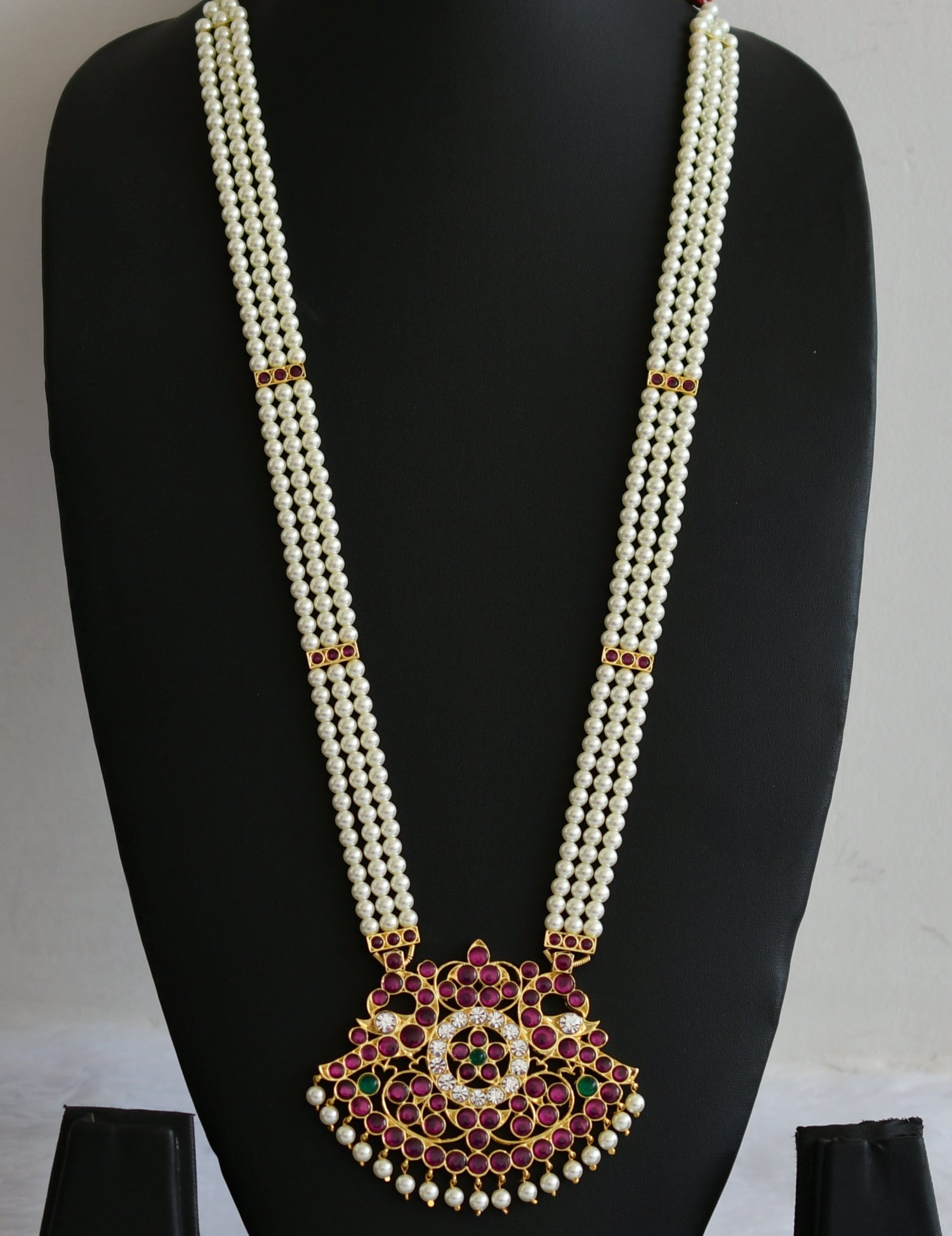 Gold tone precious kemp-green-white peacock flower pearl haar dj-51006 ...