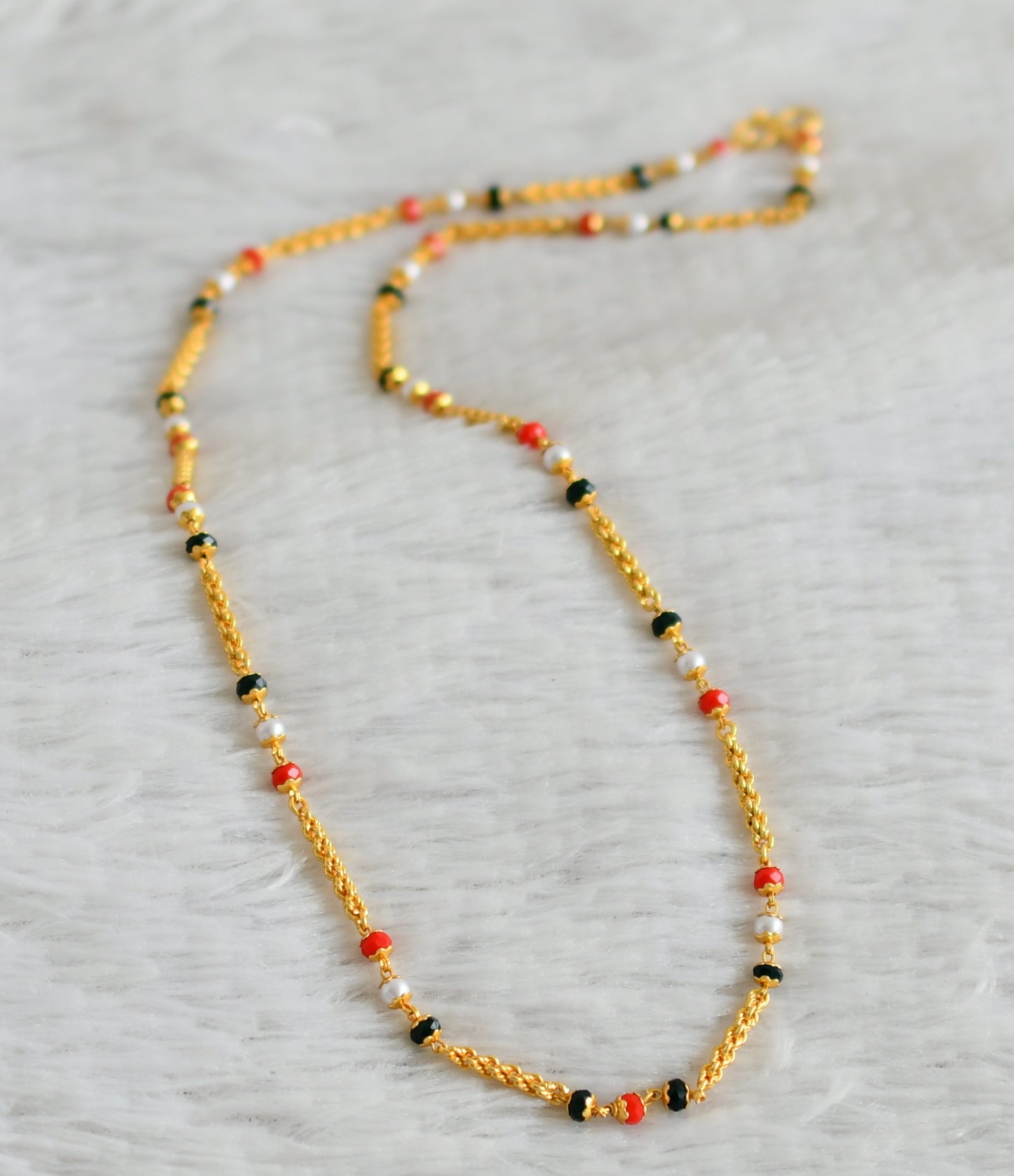 Gold tone coral-pearl-black beaded chain dj-49169 – dreamjwell