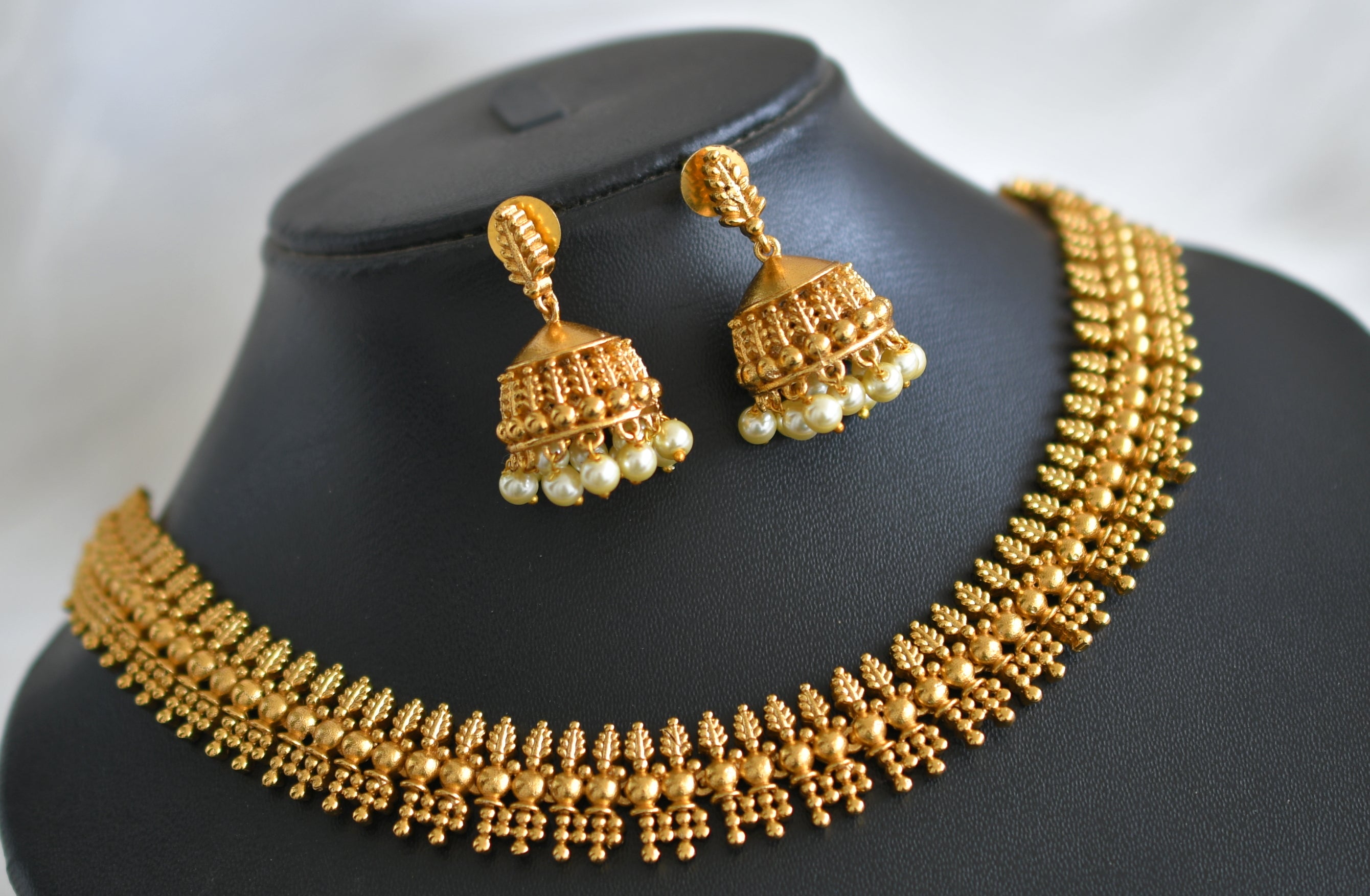 Matte finish pearl leaf necklace set dj-44038 – dreamjwell