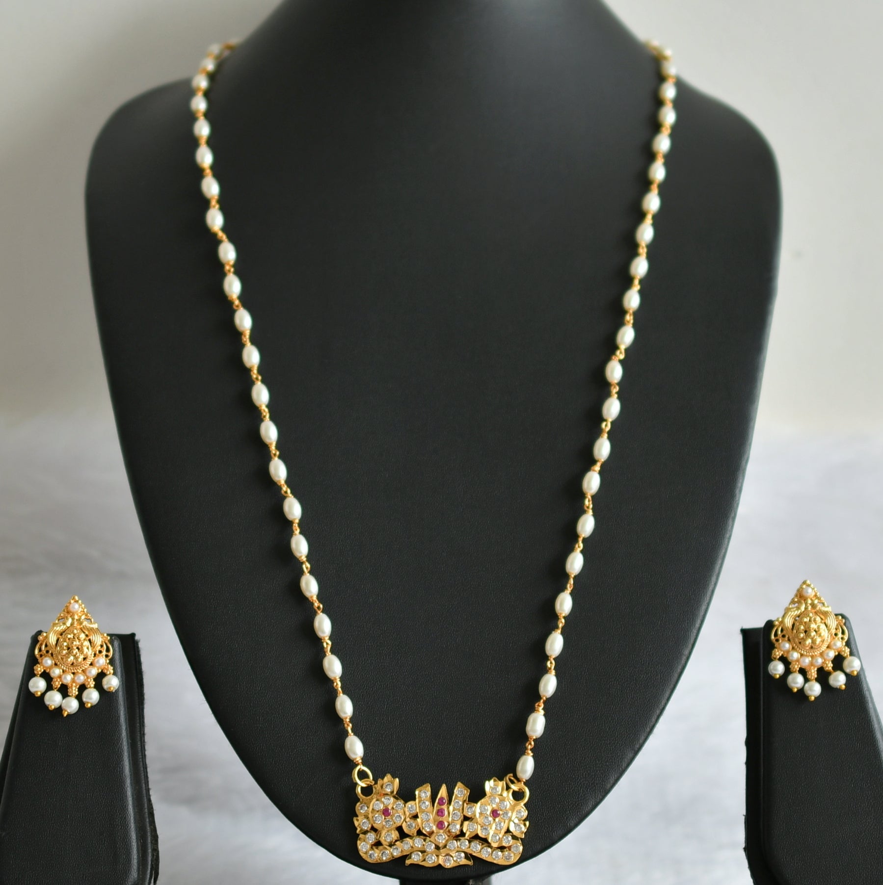 Gold tone 24 inches pearl chain with ad pink-white shanku-chakra-nama ...