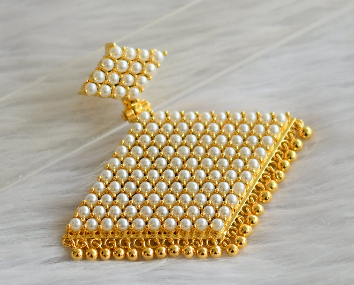 Gold tone Kerala style Pearl pathakkam pendant dj-42641 – dreamjwell