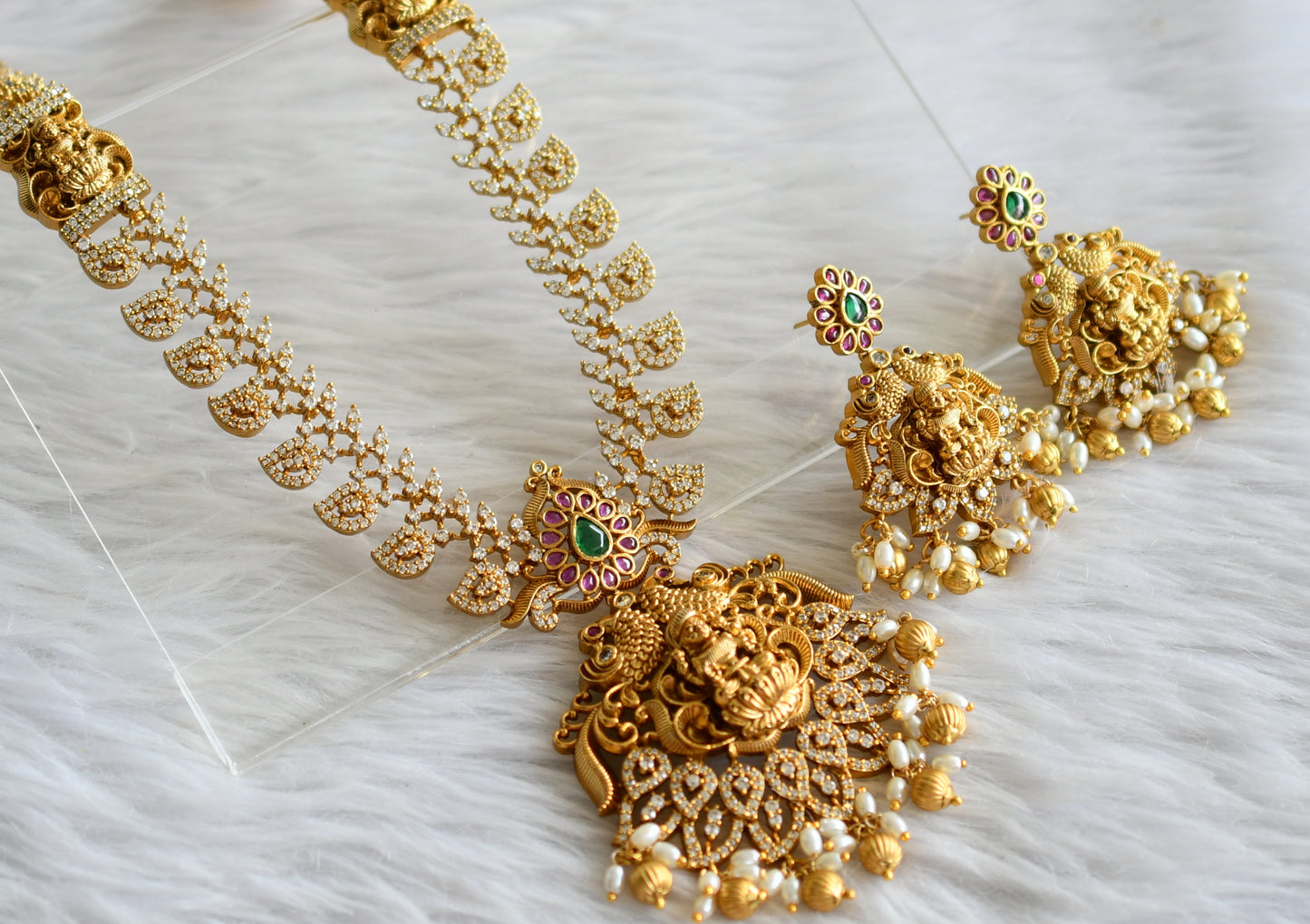 Matte finish kemp-green-white rice pearl lakshmi mango haar set dj-443 ...