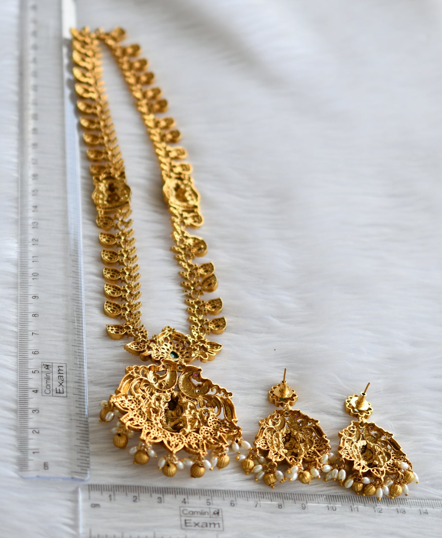 Matte finish kemp-green-white rice pearl lakshmi mango haar set dj-443 ...