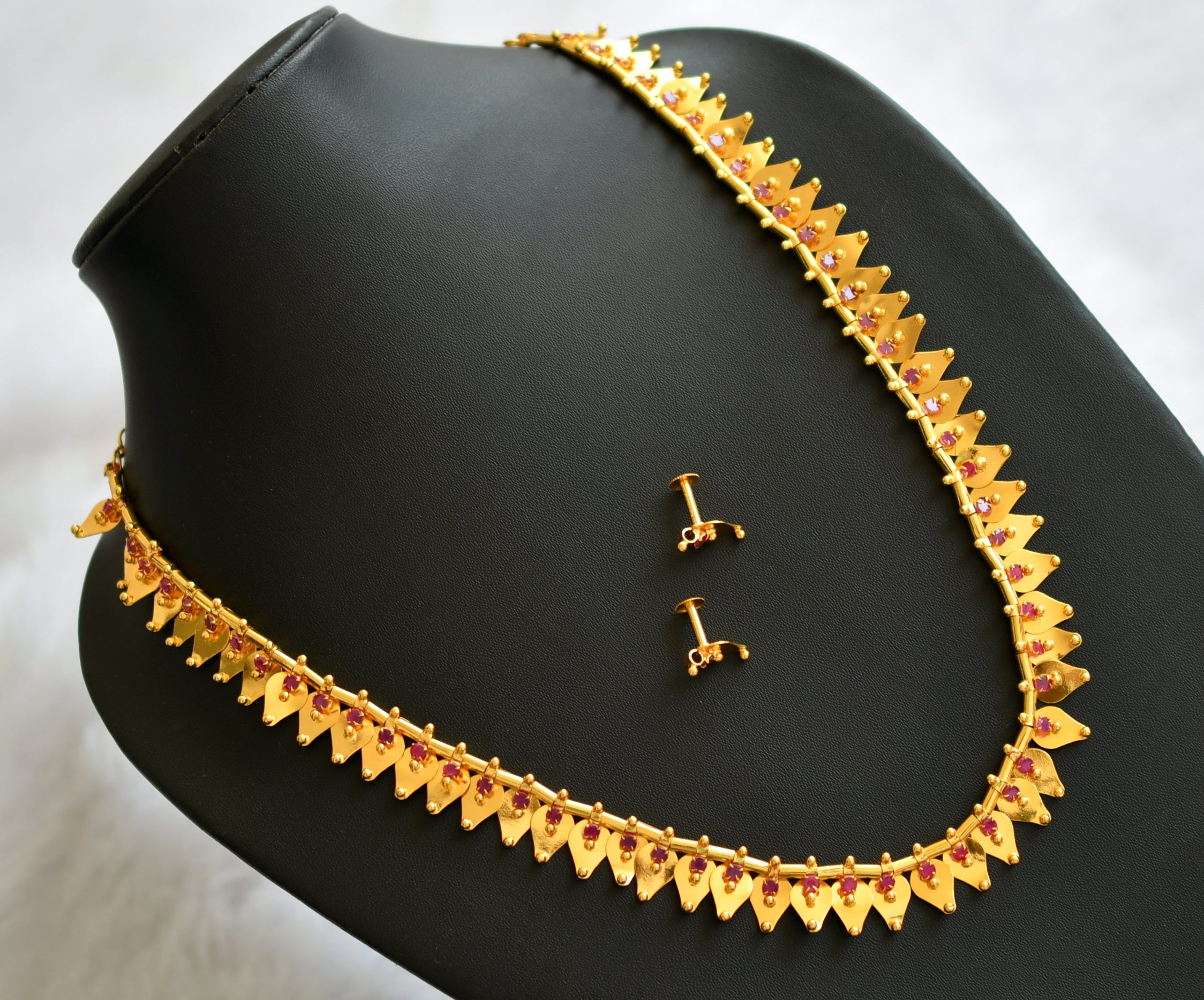 Gold tone ruby kerala style thali kootam short haar set dj-46372 ...