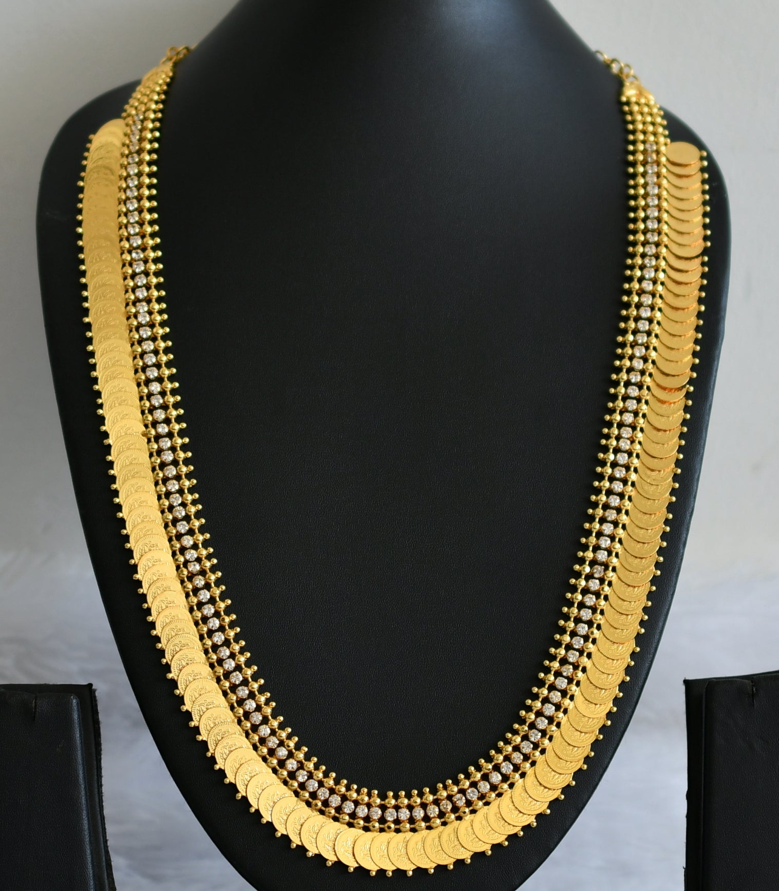 Gold tone white stone coin short haar dj-50021 – dreamjwell