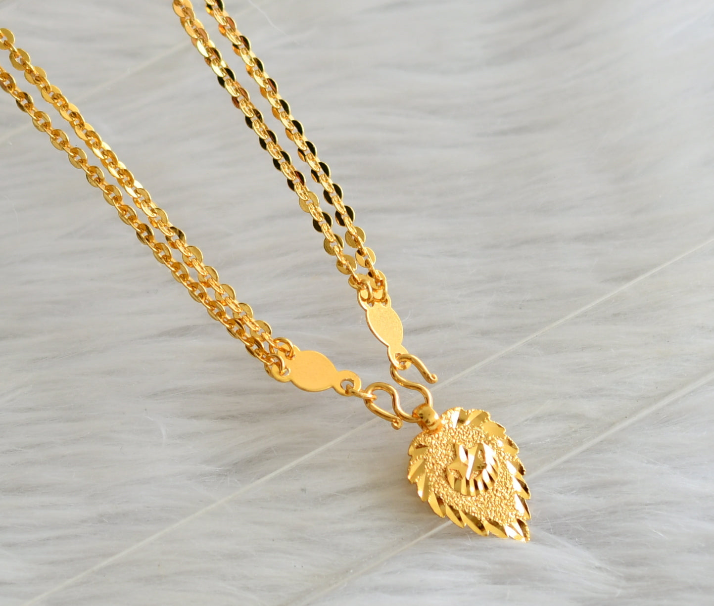 Gold tone 24 inches double layer karimani chain with star and moon pen ...