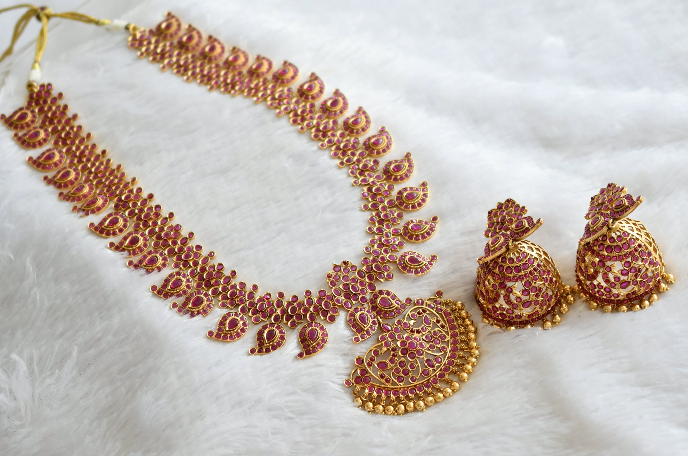 Matte finish kemp stone mango haar with big jhumkka dj-46718 – dreamjwell