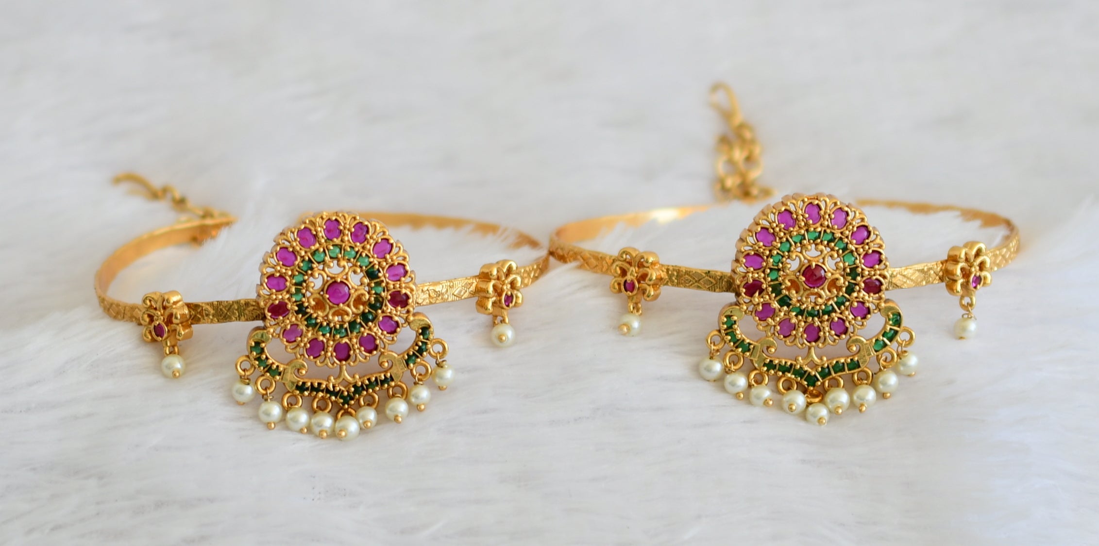 Matte finish kemp-green pearl flower set of 2 armlets/bajuband dj-5045 ...