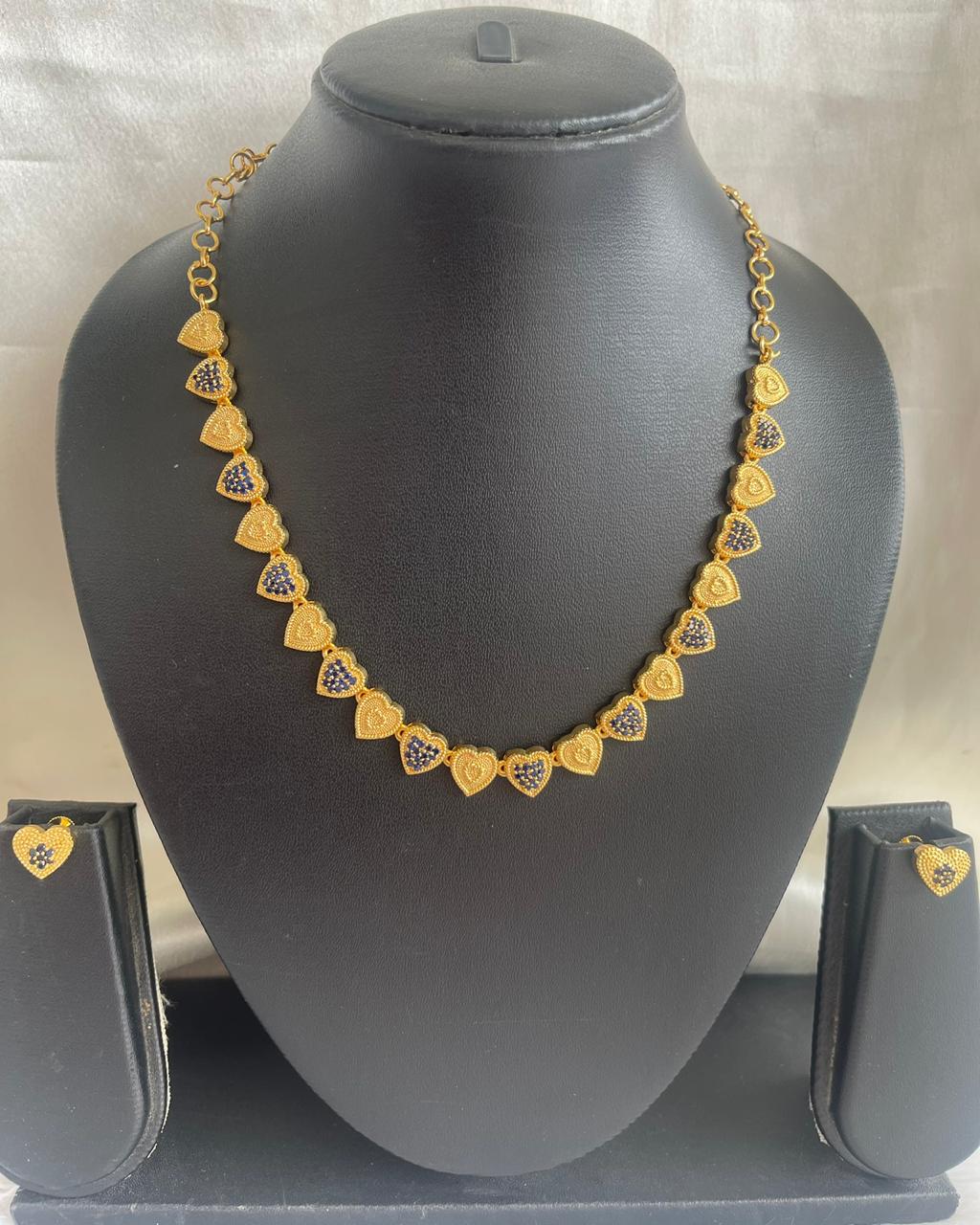 Gold tone cz blue heart necklace set dj-43090 – dreamjwell