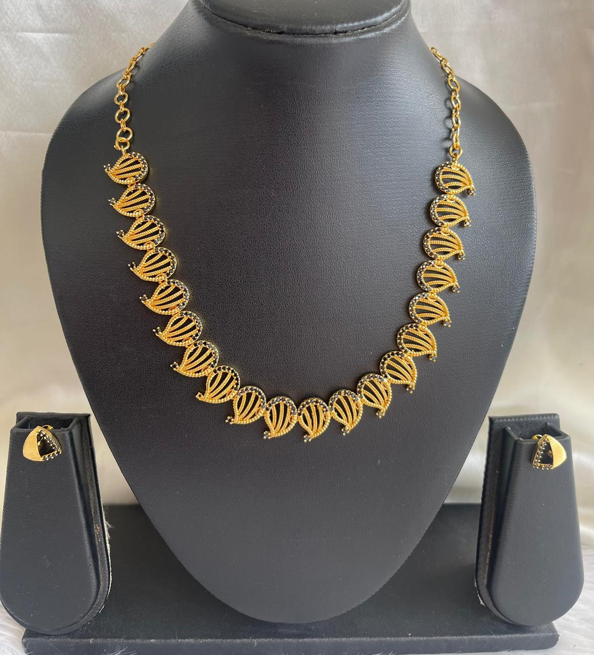 Gold tone cz black mango necklace set dj-43075 – dreamjwell