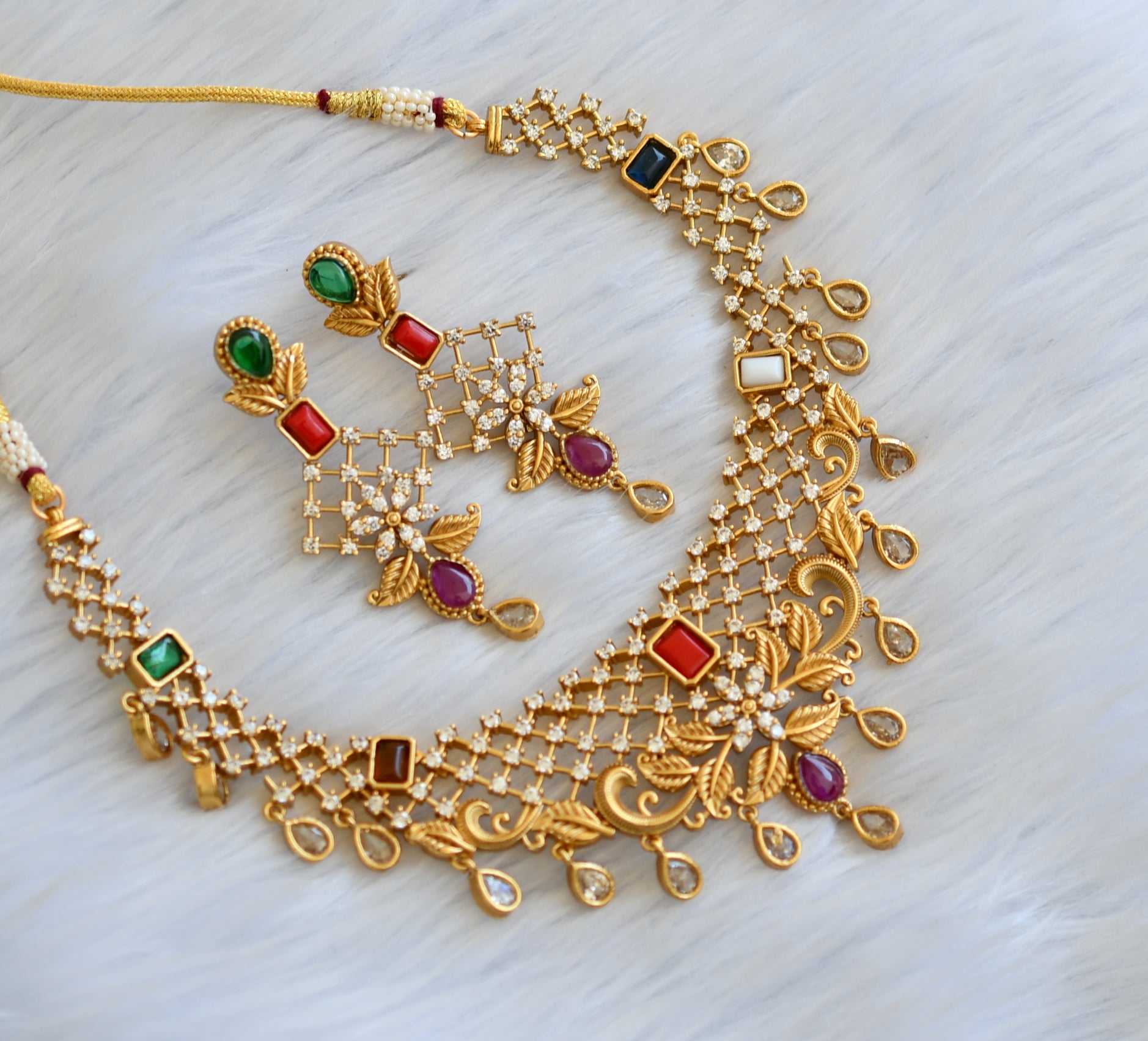 Matte finish navarathna stone necklace set dj-40350 – dreamjwell